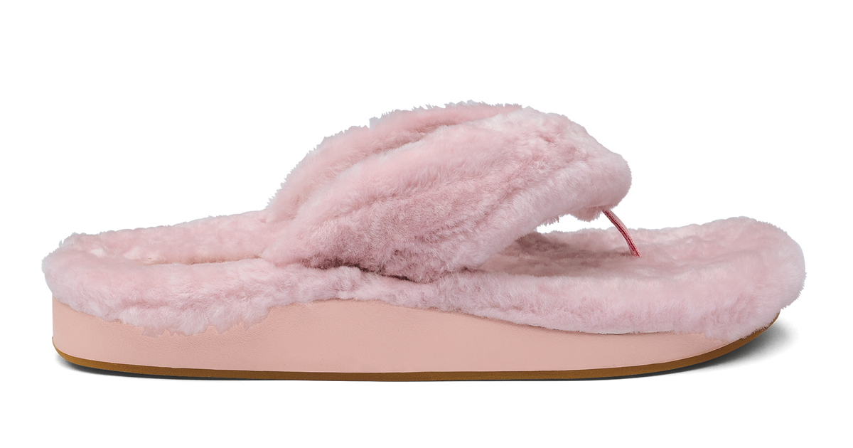Kīpe'a Heu Women‘s Flip Flop Slippers - Pink Clay | OluKai | OluKai ...